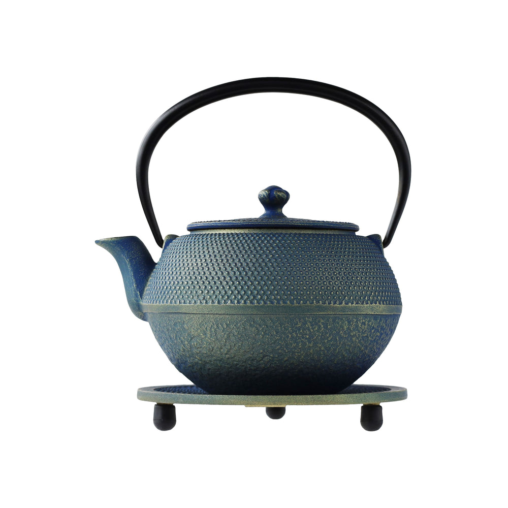 [2点セット]カラー鉄急須 0.65L・瓶敷 14cm 「星」 | 南部鉄器の老舗 及源鋳造 OIGEN 公式オンラインショップ | 愉しむをたのしむ