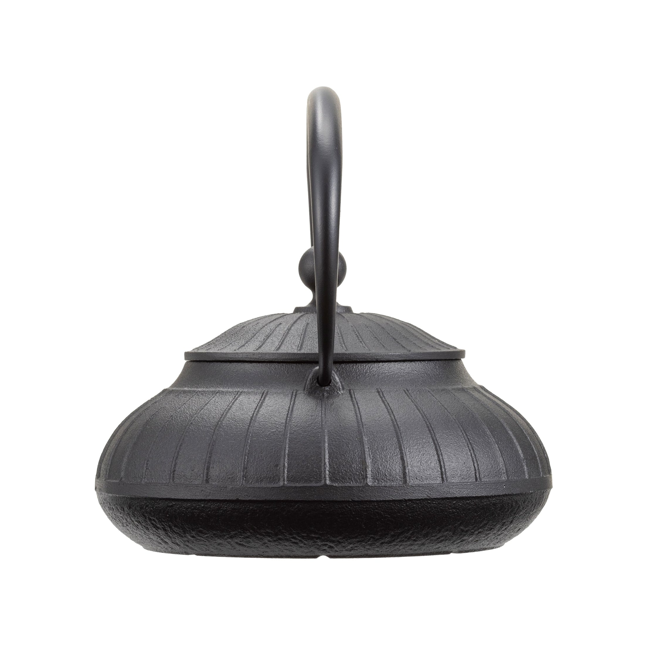 鉄瓶 平八千草 0.8L | 南部鉄器の老舗 及源鋳造 OIGEN 公式オンラインショップ | 愉しむをたのしむ